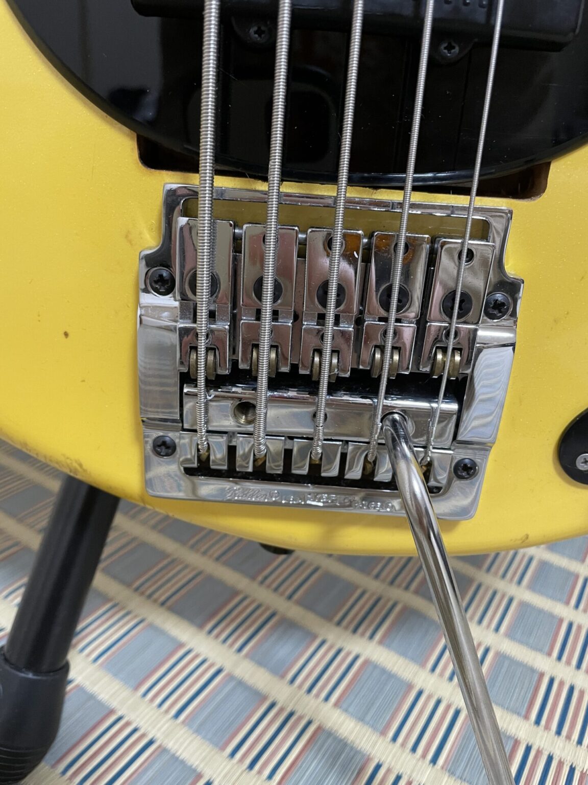 コレクションNO.172 Robin Freedom Ⅱ 5St Kahler Tremolo Custom - テクテクchブログは左側片 ...